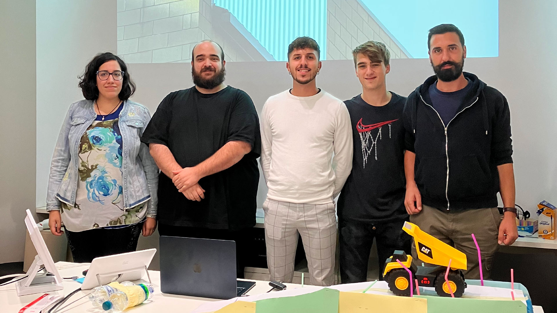 Manufacturing Academy | Corsi di formazione gratuiti sulla robotica